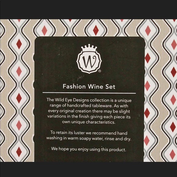 WILD EYE DESIGNS | Dining | Wild Eye Designs Fashion Wine Set Stopper ...